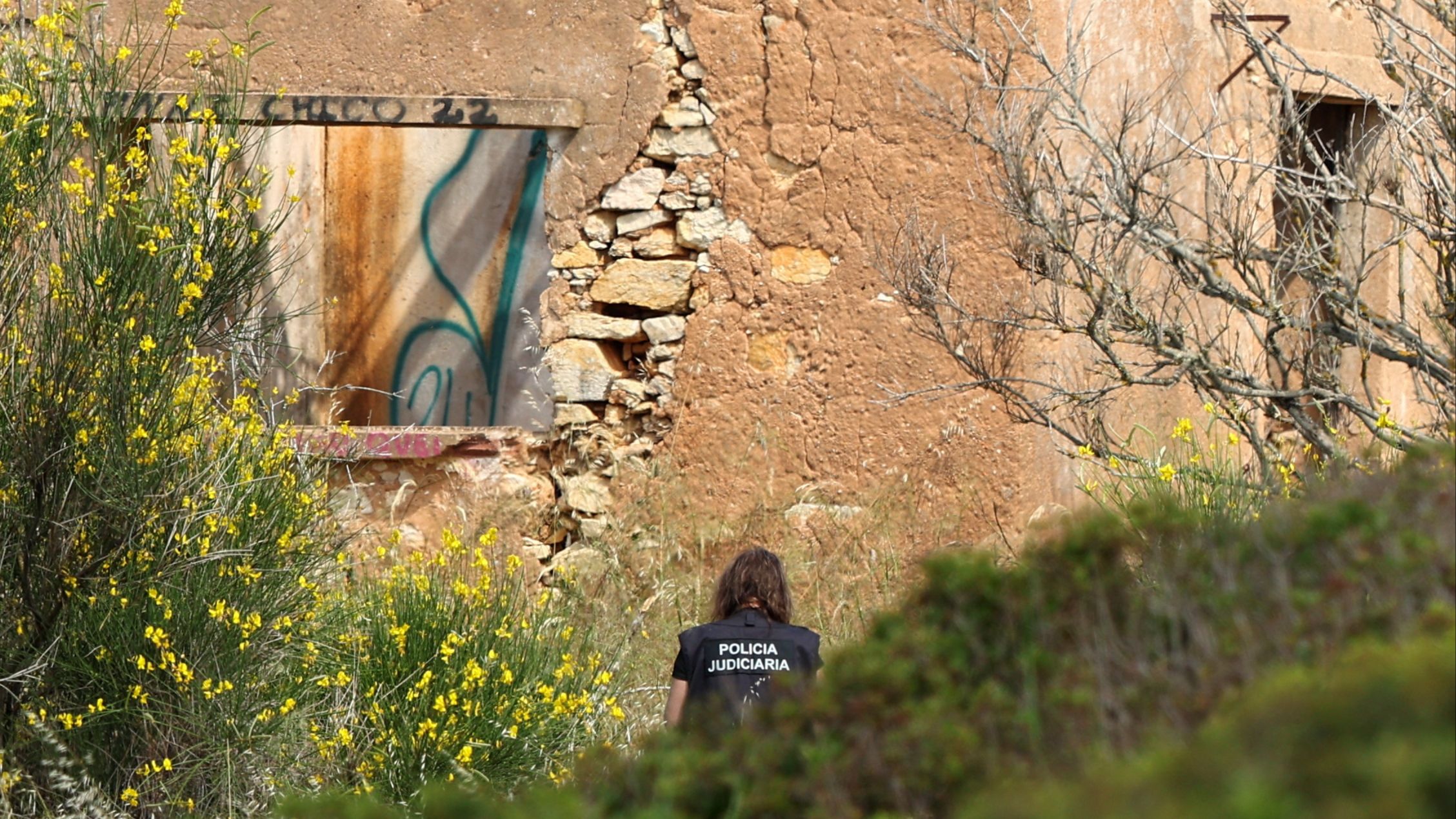 Continua búsqueda de Madeleine McClean en una casa en ruinas