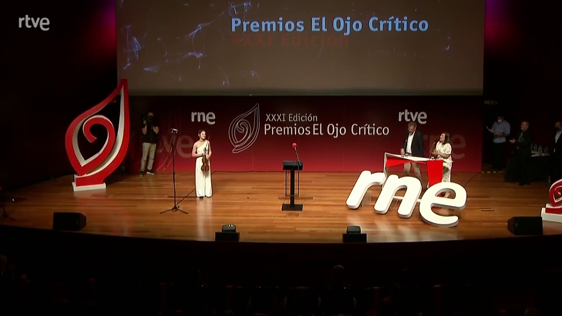 RNE entrega los Premios 'El Ojo Crítico' 2020
