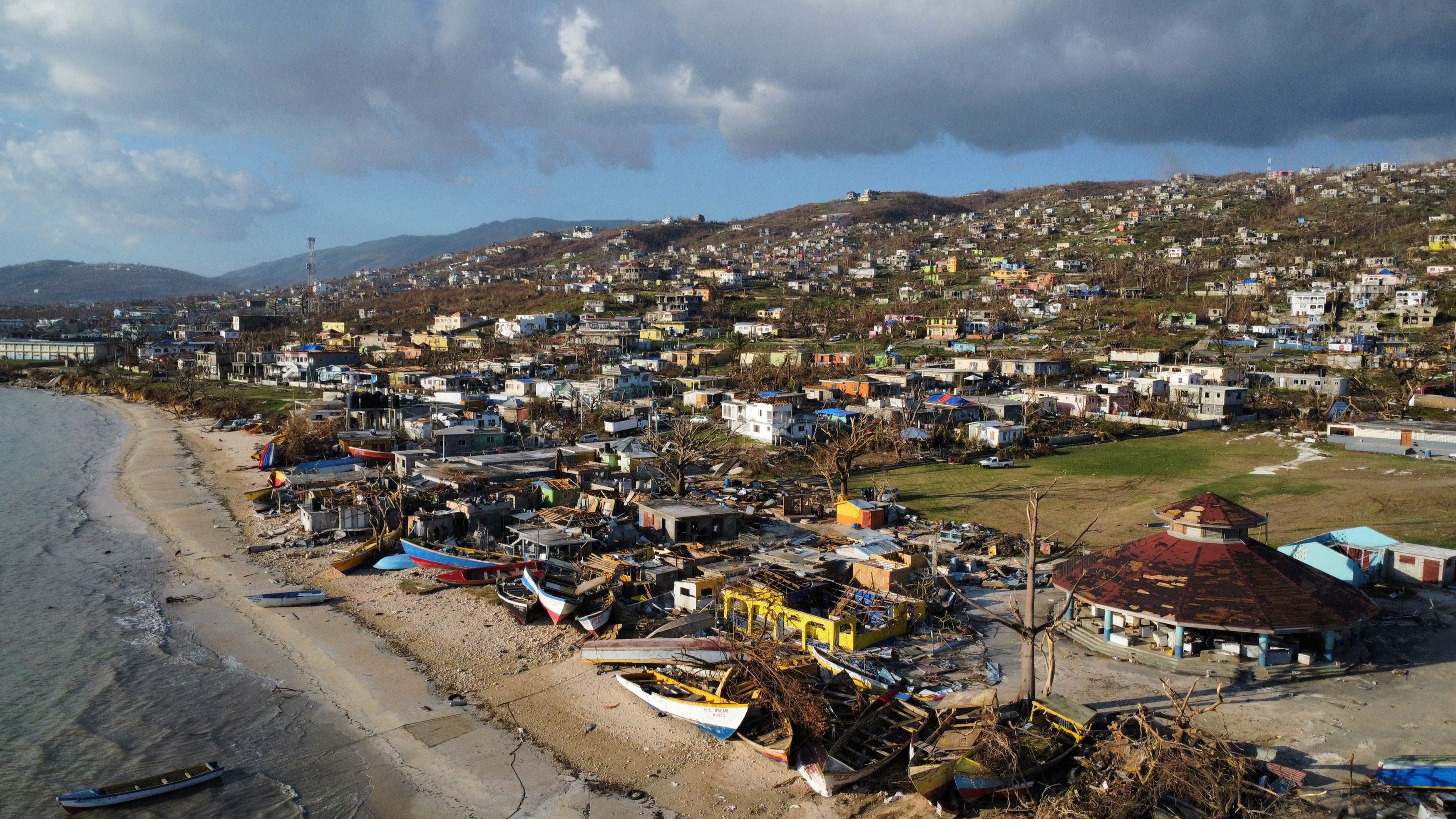 El huracán Melissa le ha costado a Jamaica alrededor del 30% de su PIB