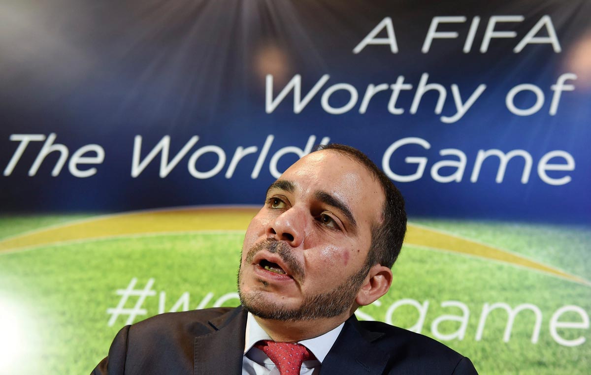 FIFA: El príncipe Ali presenta oficialmente su nueva candidatura a la ...