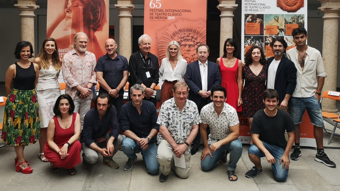 Teatro: Prometeo en Mérida: esperanza o rebelión | RTVE Teatro: Prometeo en Mérida: esperanza o rebelión | RTVE