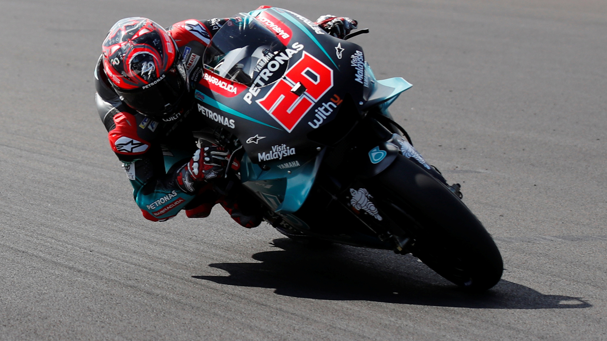 Quartararo domina en Silverstone por delante de Márquez l RTVE