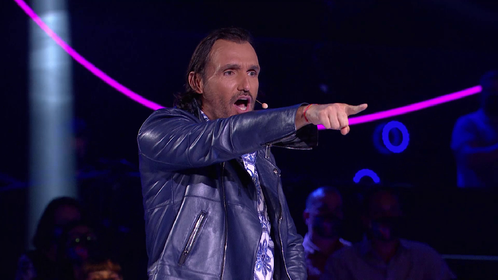 Rafa Méndez entrega su Pase Directo a Charly Brown