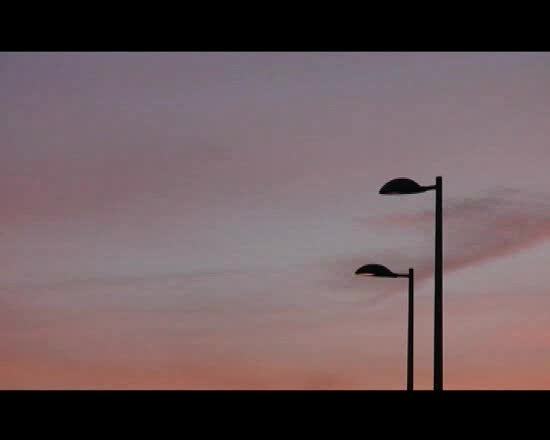 RAFAGA 30- SOLO ES LA LUZ