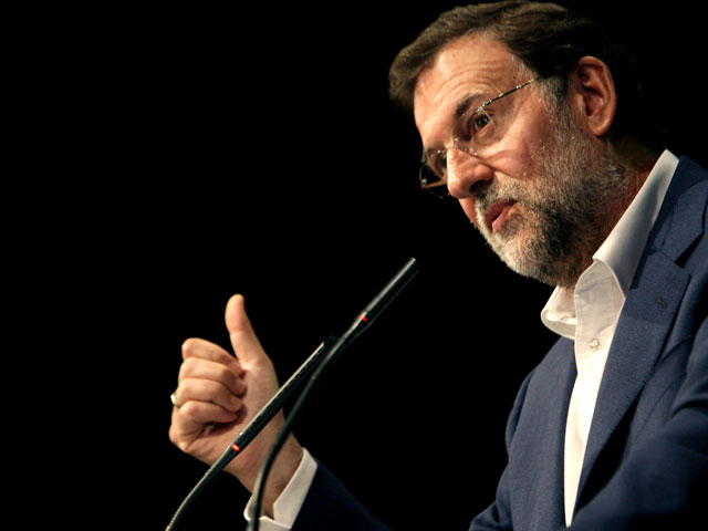 Rajoy acusa a Zapatero de "engañar a todo el mundo" | RTVE.es
