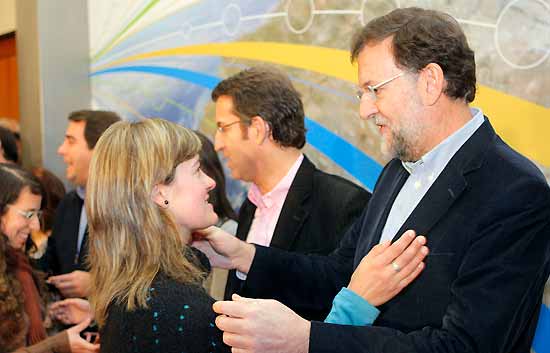 Rajoy acusa a Zapatero de hacer promesas contradictorias y de engañar a ...