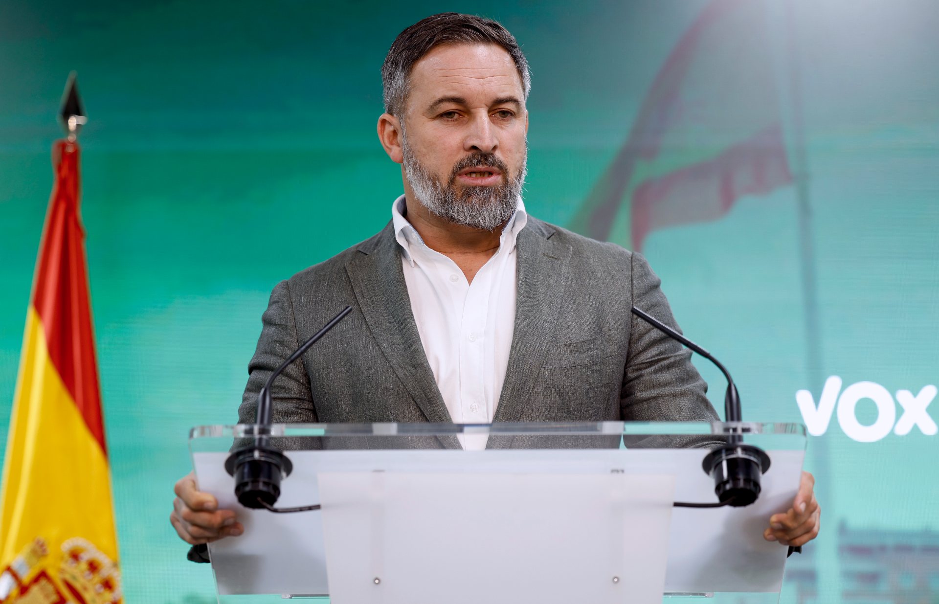 Abascal llama a "la resistencia civil permanente" ante el acuerdo ...