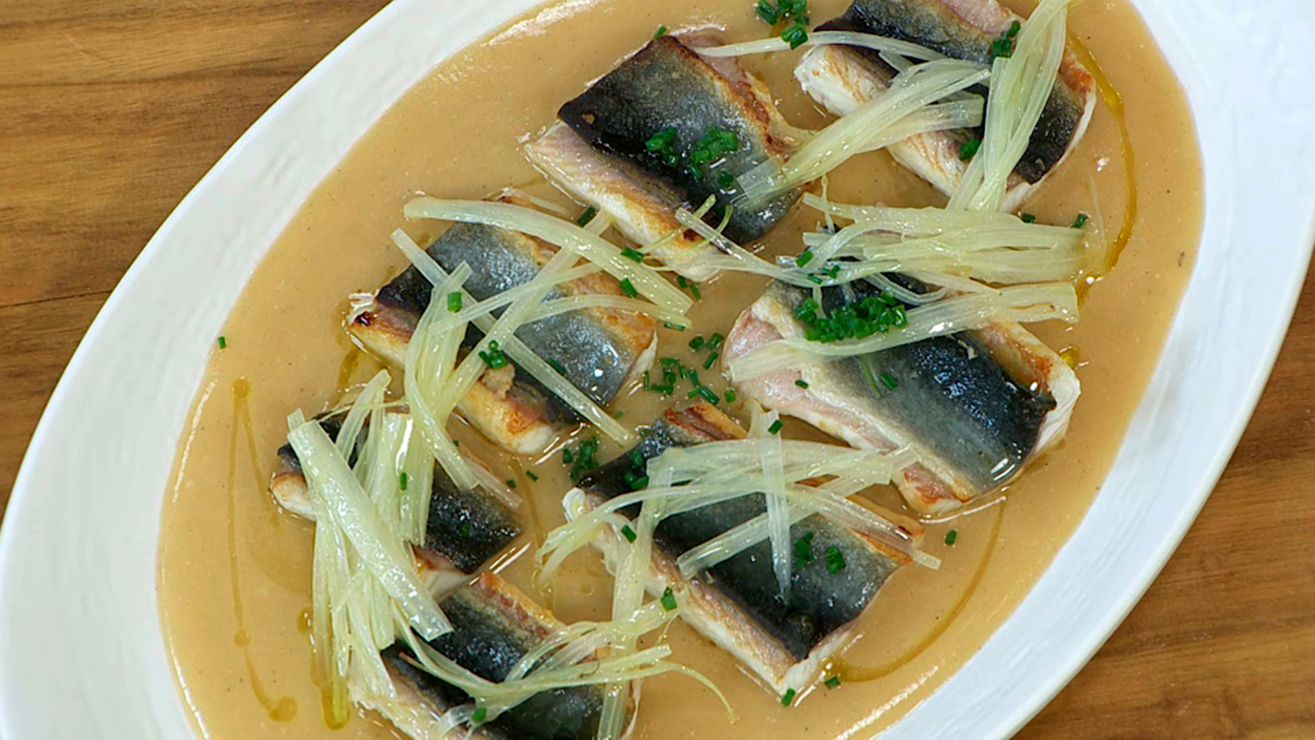 Receta de anguila guisada con acelgas | RTVE.es