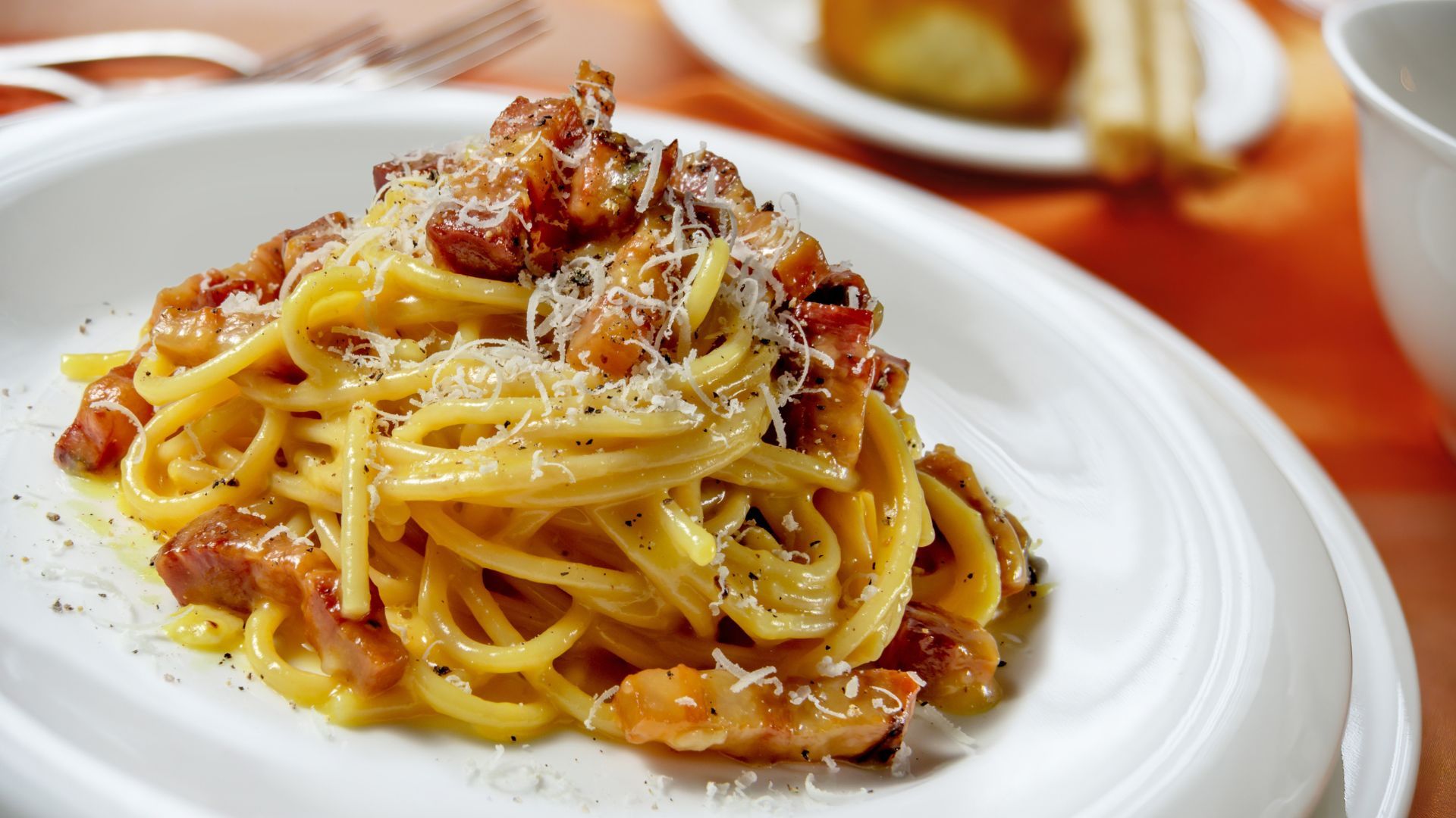 Receta de espaguetis a la carbonara con el toque de María Lo