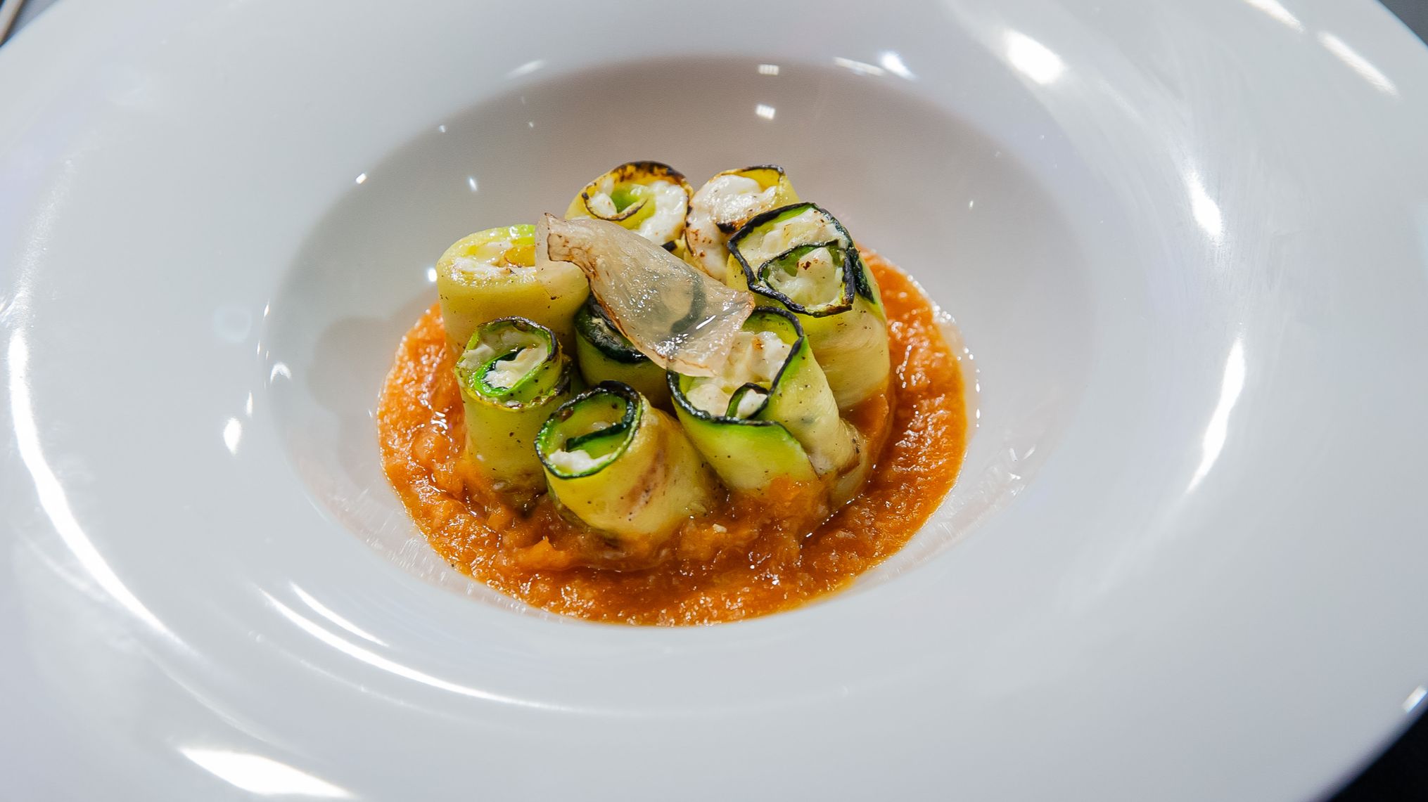 MasterChef 12+1 receta de rollitos de calabacín y queso de Ariana