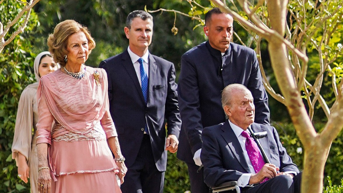 Los reyes don Juan Carlos y doña Sofía, en la boda del príncipe ...