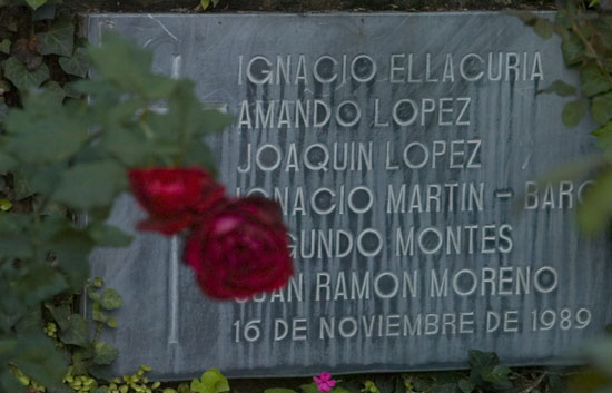 El Salvador Conmemora El 20 Aniversario Del Asesinato De Seis Jesuitas