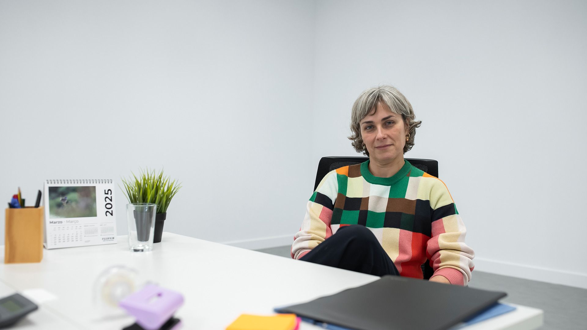 Sara Mesa retrata la figura del funcionario en 'Oposición'