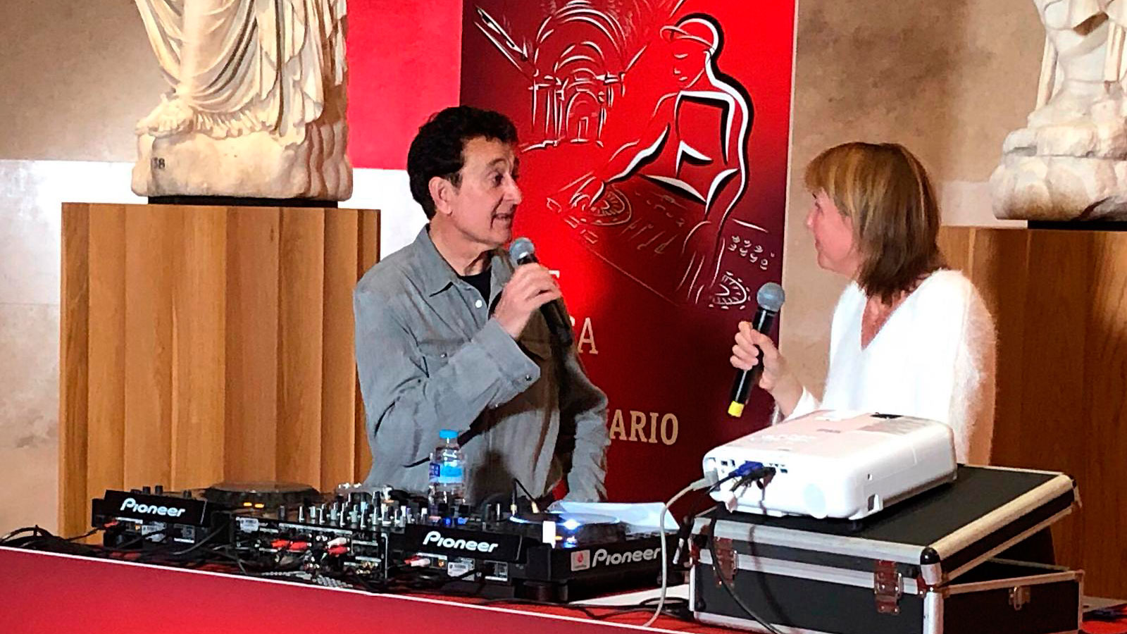 ¡Síguelo en directo y en videostreaming!