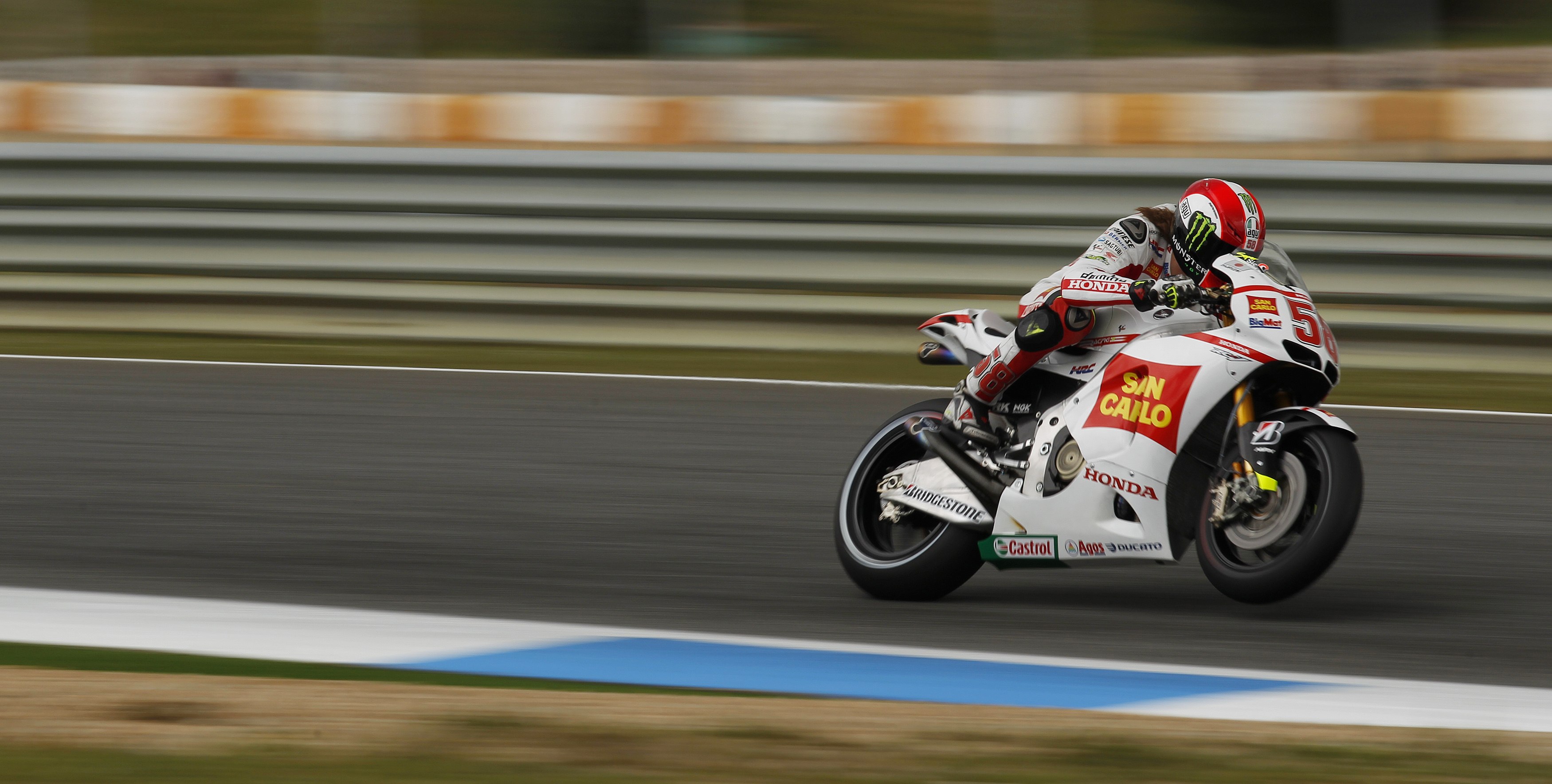 Simoncelli no correrá en Superbike esta temporada