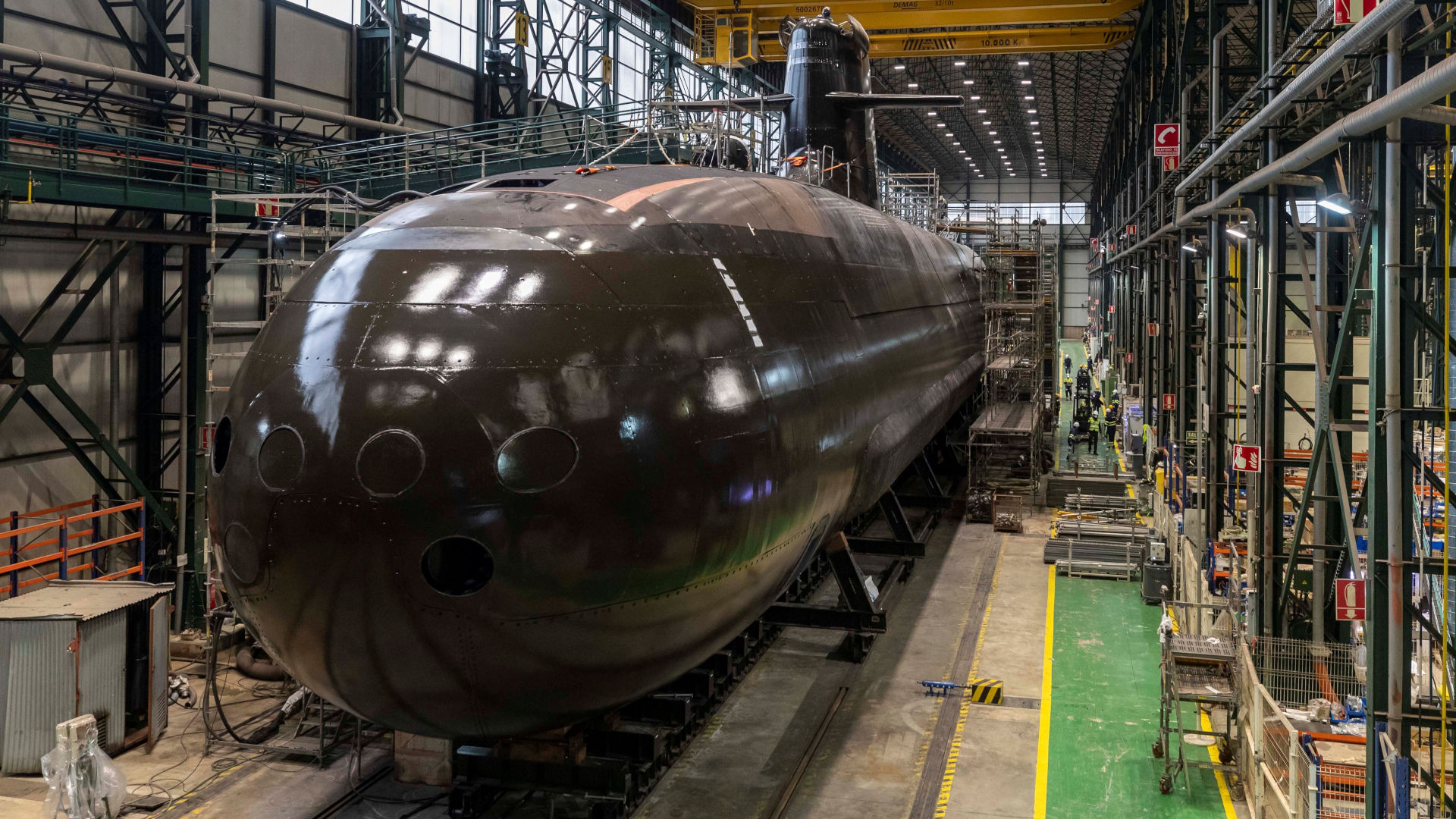 El submarino S81 Isaac Peral, listo para tocar el mar