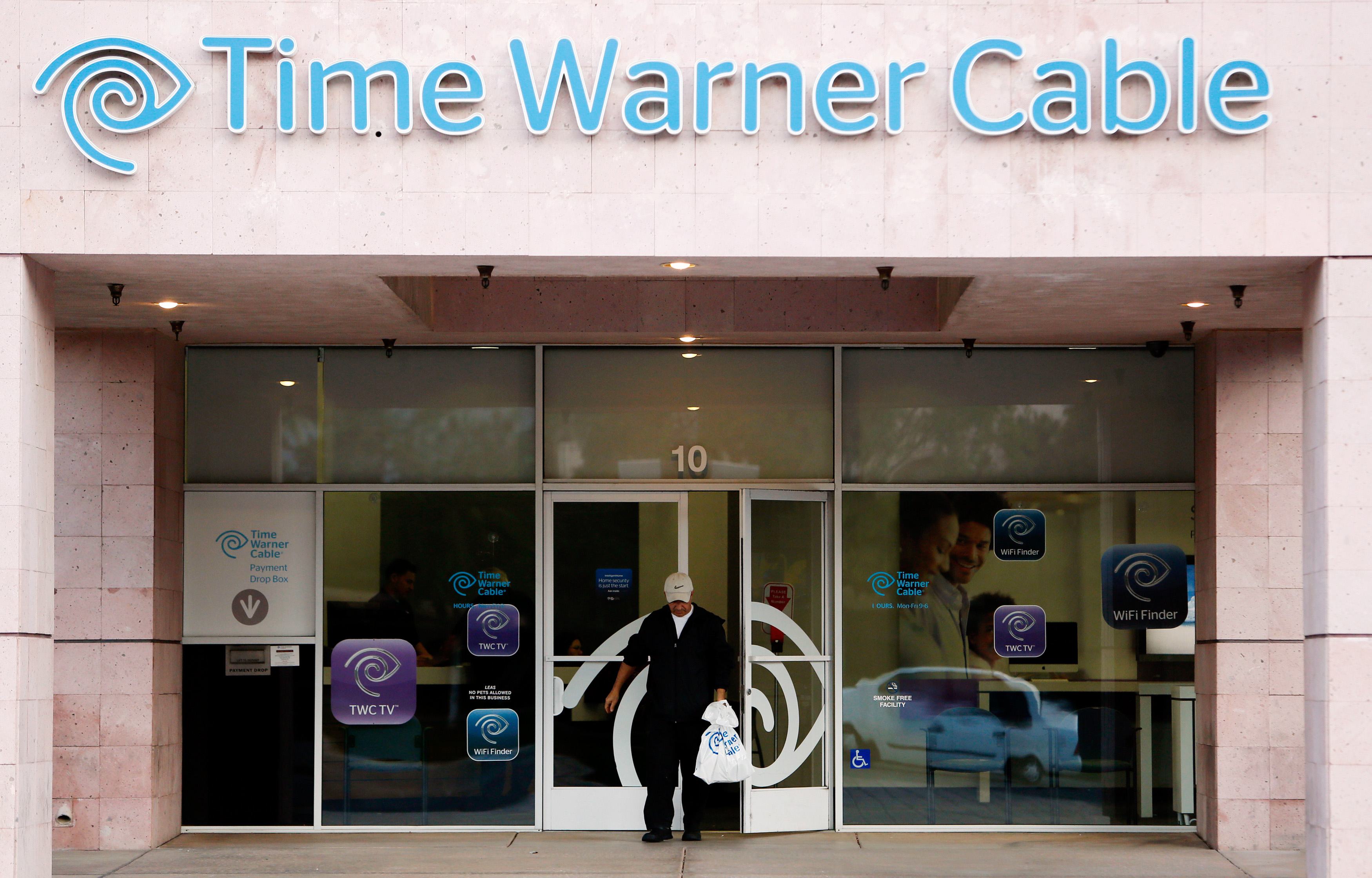 La tercera operadora de cable de EE.UU. compra Time Warner l RTVE