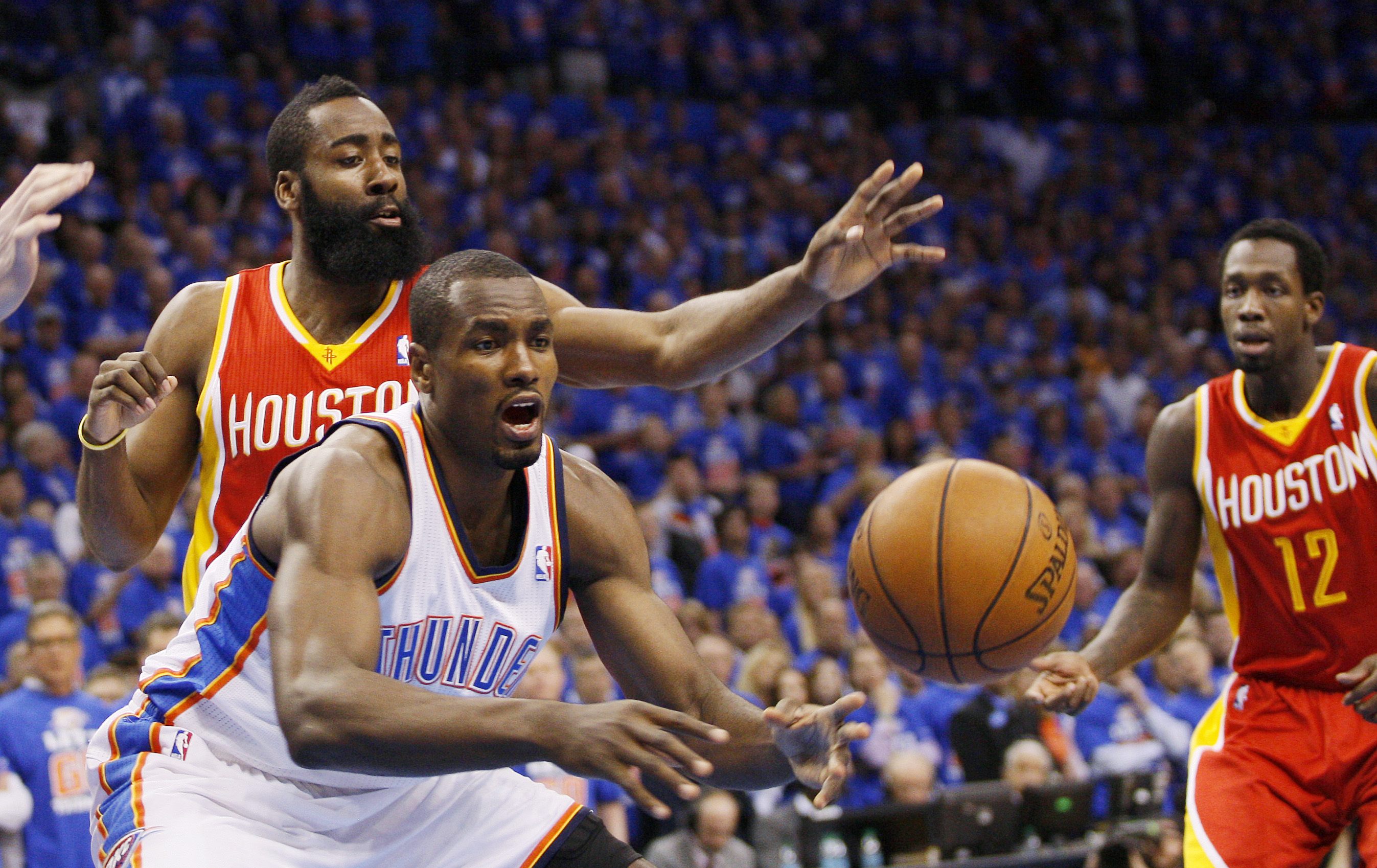 Los Thunder de Ibaka tendrán que ir al sexto partido con los Rockets