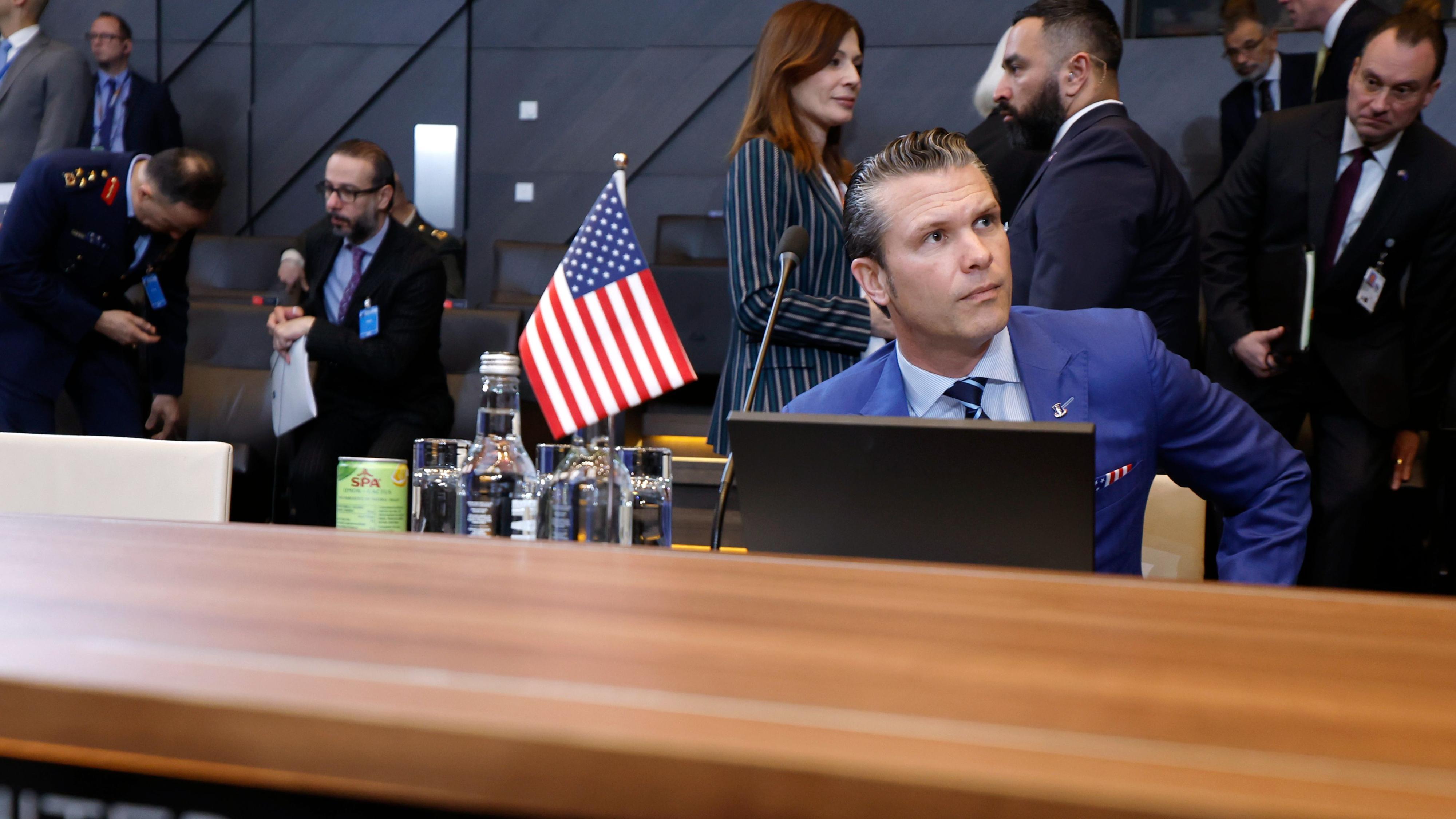 Guerra en Ucrania: Trump "margina" a Europa en su plan