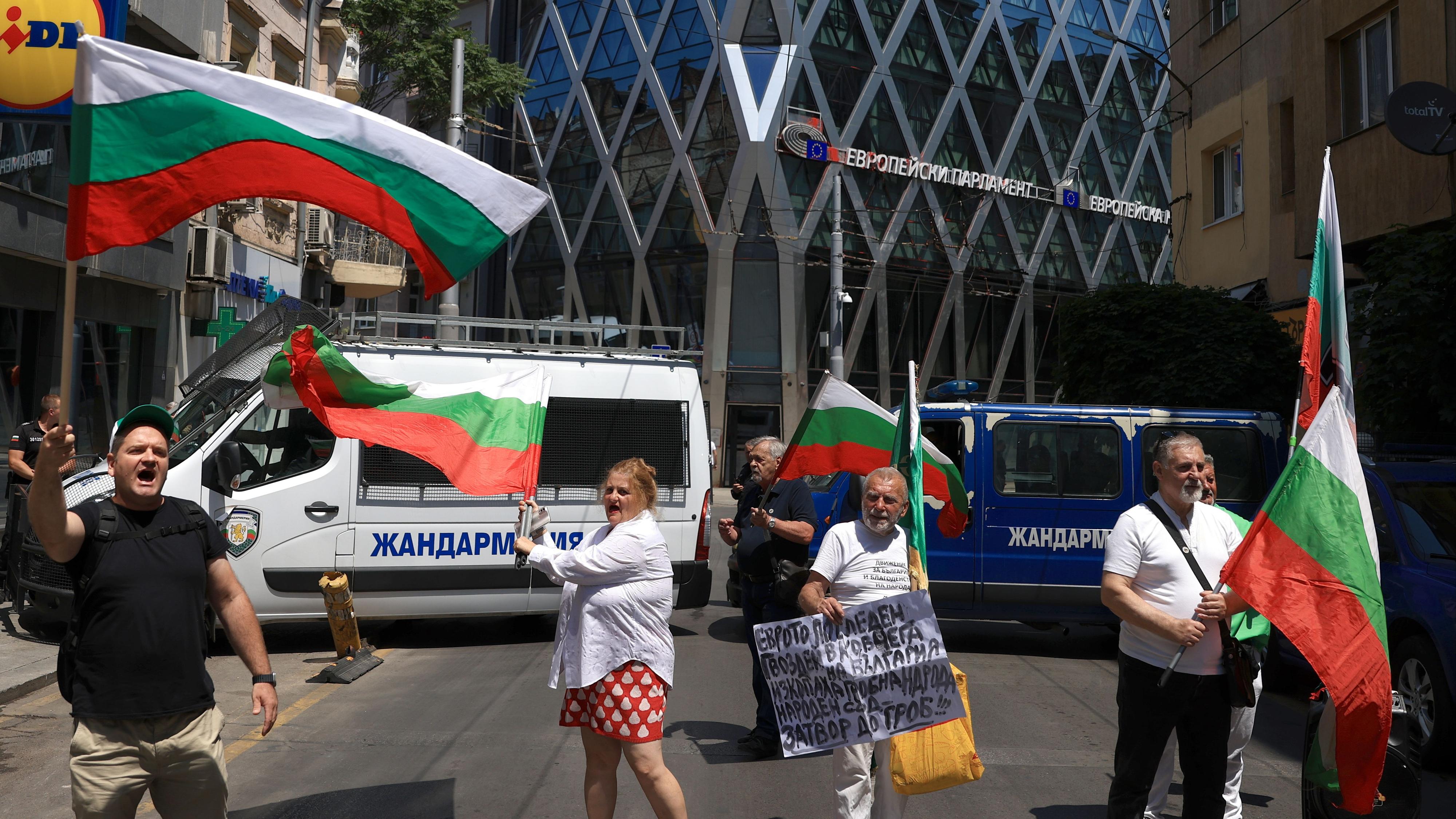 La UE aprueba que Bulgaria adopte el euro a partir de 2026