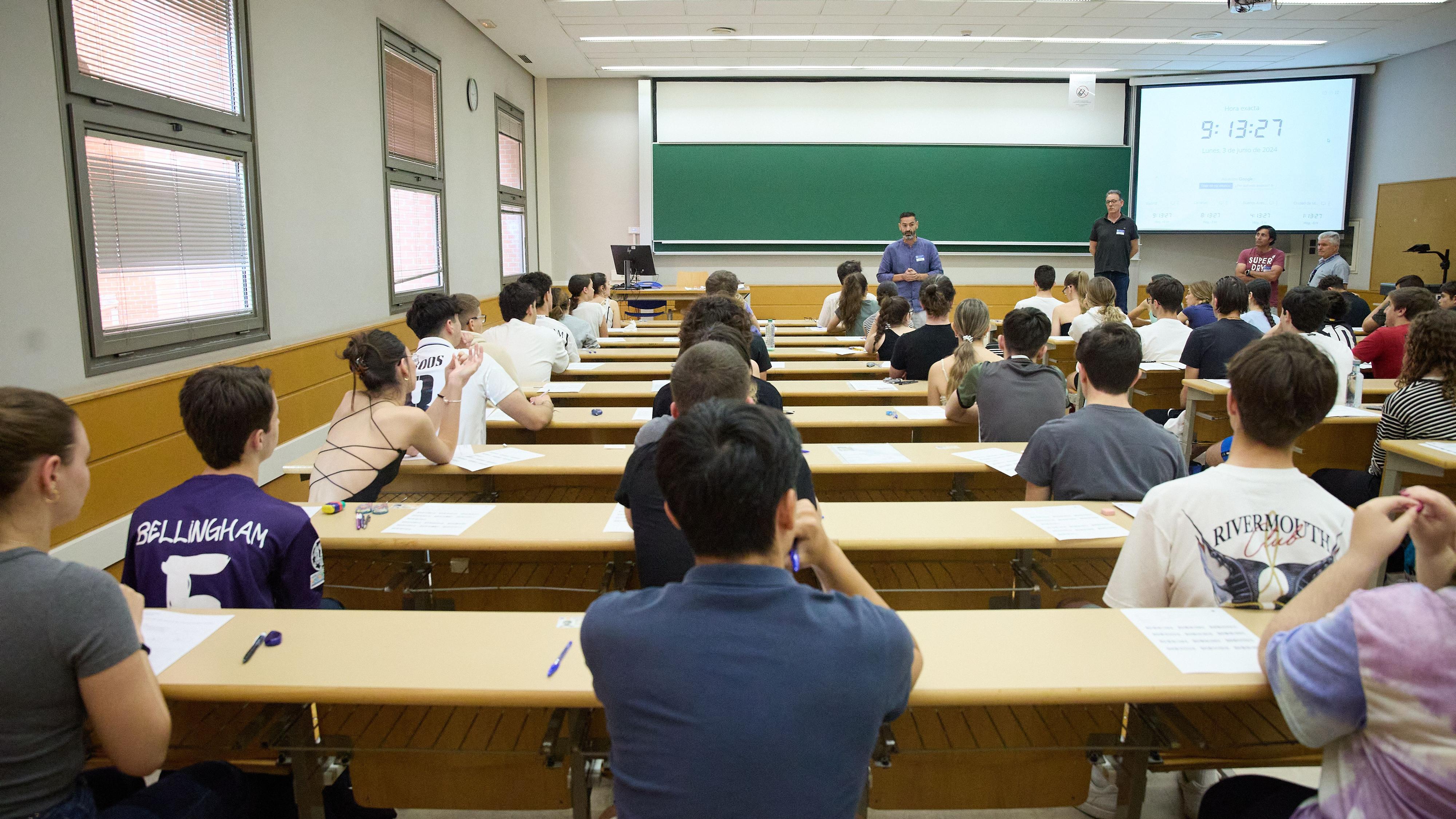 La universidad pide penalizar las faltas de ortografía en selectividad