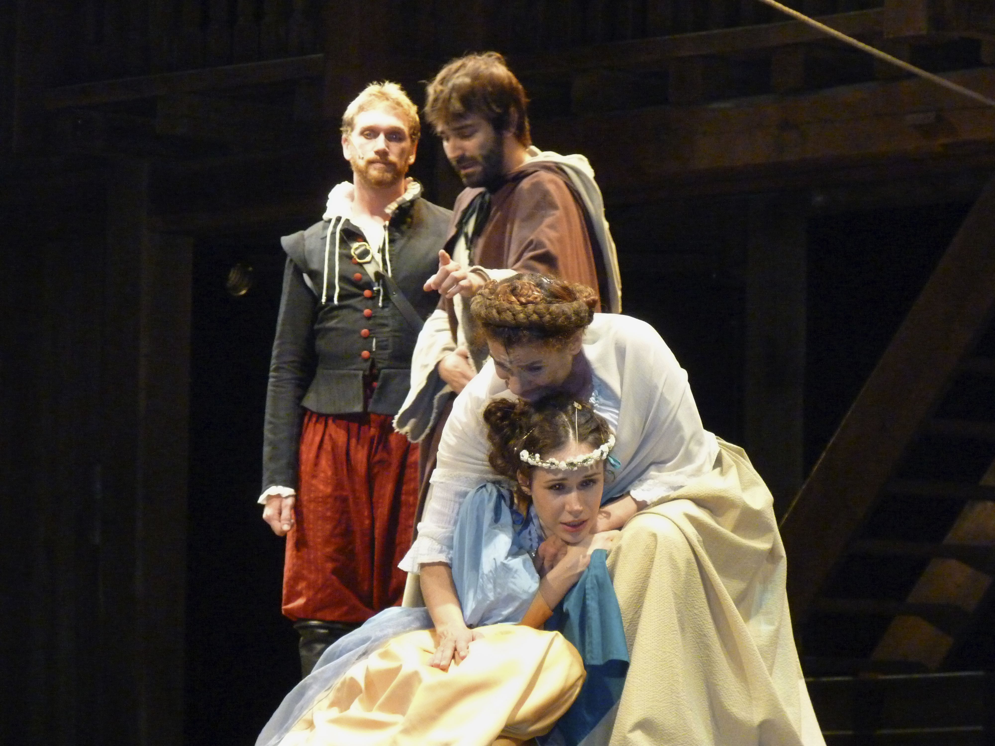 Los versos de Shakespeare giran en el teatro circular Globe de Roma