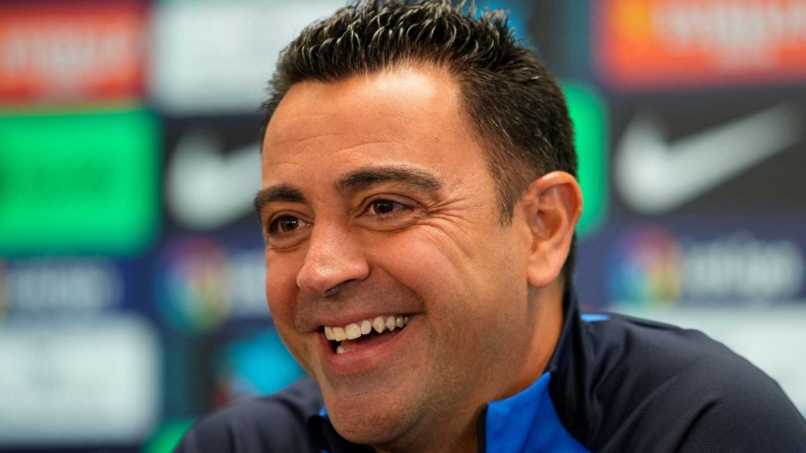 Xavi: "Me quedaría toda la vida en el Barça"