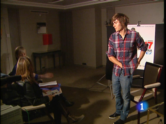 Zac Efron, estrella de "High School Musical", vuelve a las pantallas ...