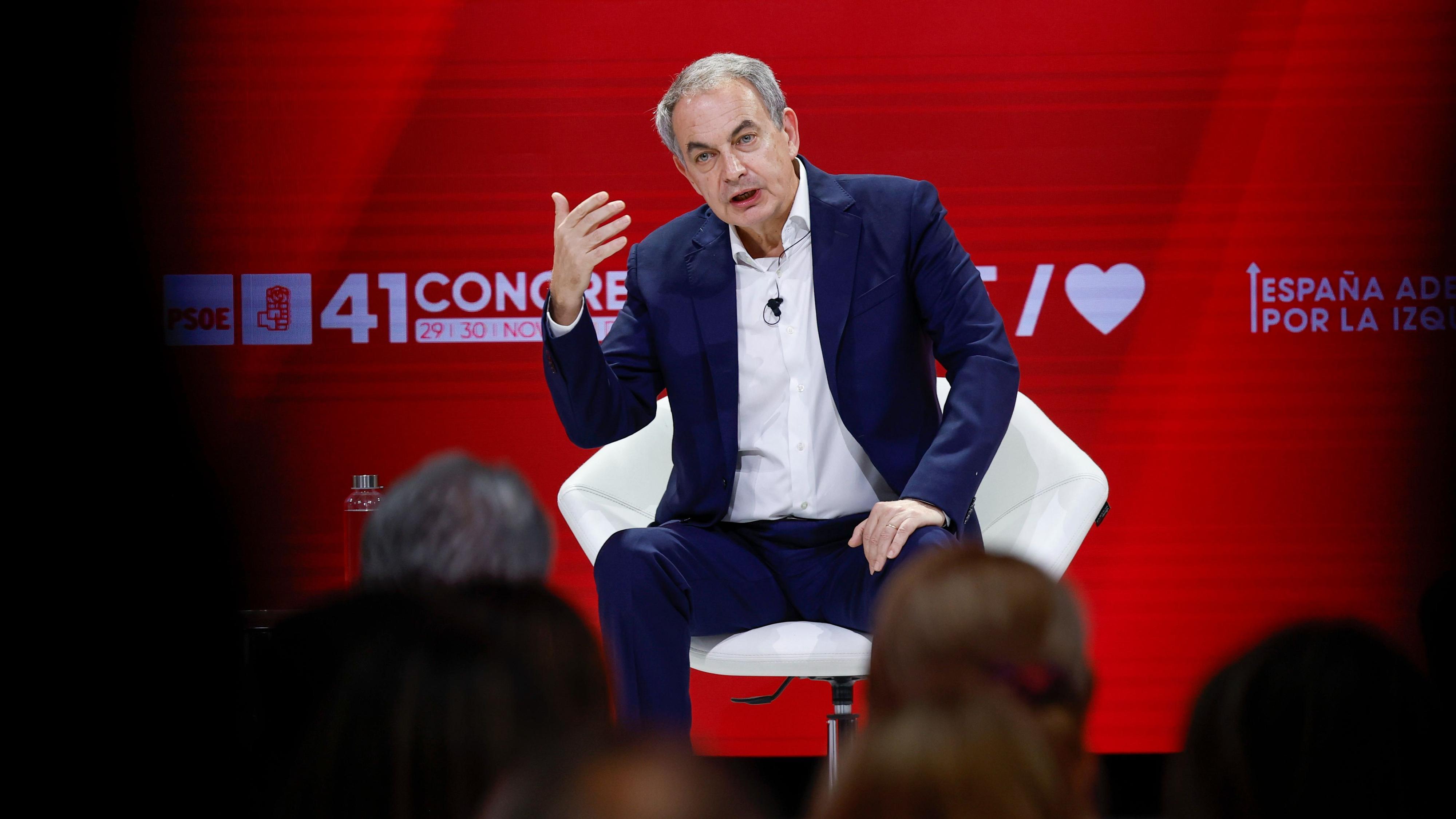 Zapatero defiende a Sánchez de los "ataques" que sufre su familia