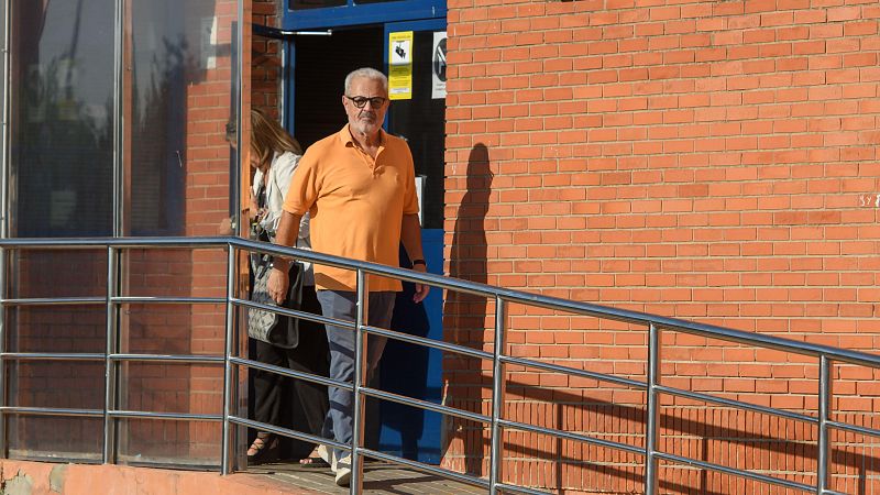 Caso Ere El Constitucional Anula Las Condenas A Chaves Y Griñán