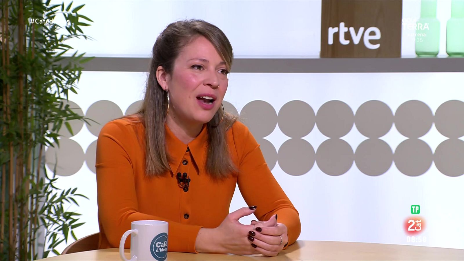 Janet Sanz: "Collboni suspèn per la paràlisi. Tot és en clau electoral"