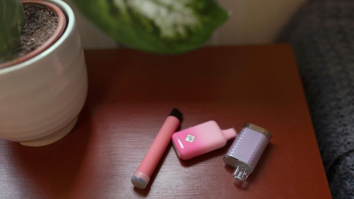 Los neumólogos alertan de los efectos perjudiciales de vapers y ...
